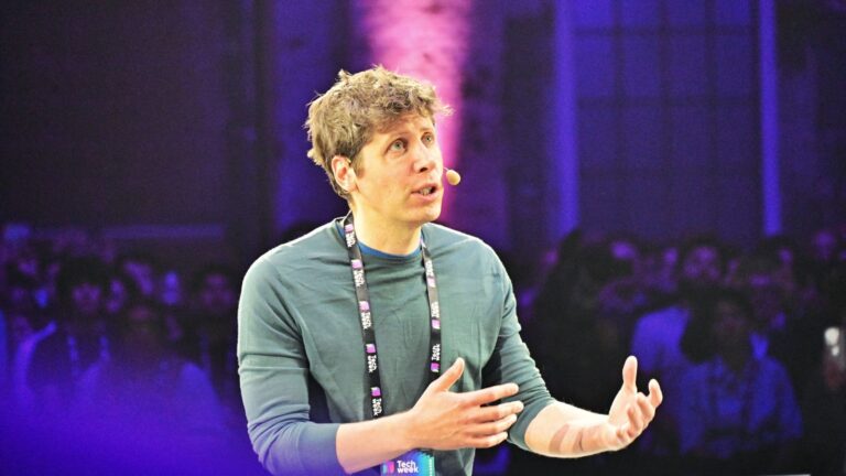 Sam Altman flags privacy risks in ChatGPT therapy – ComputerUser